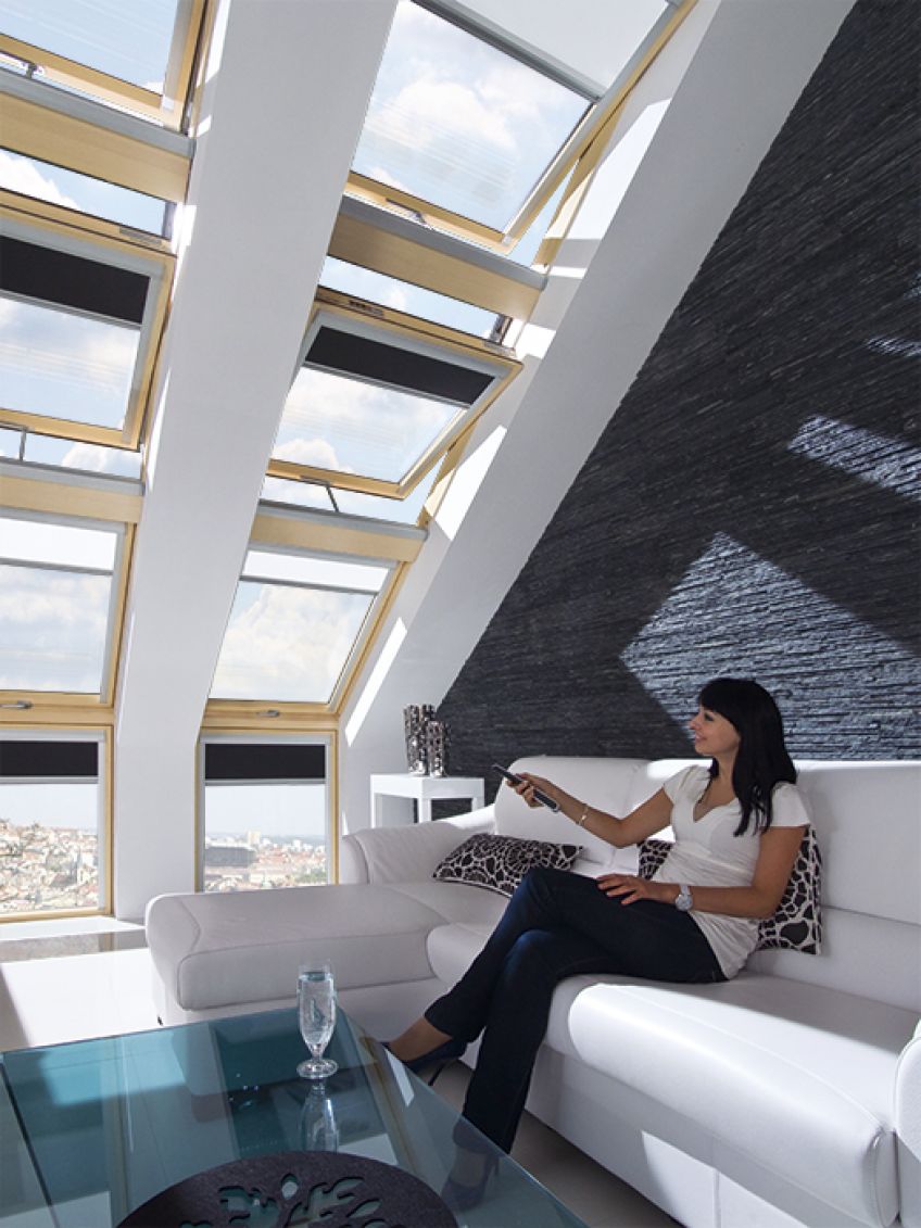 Electric Roof Windows - Z-WAVE Centre Pivot Windows - FAKRO