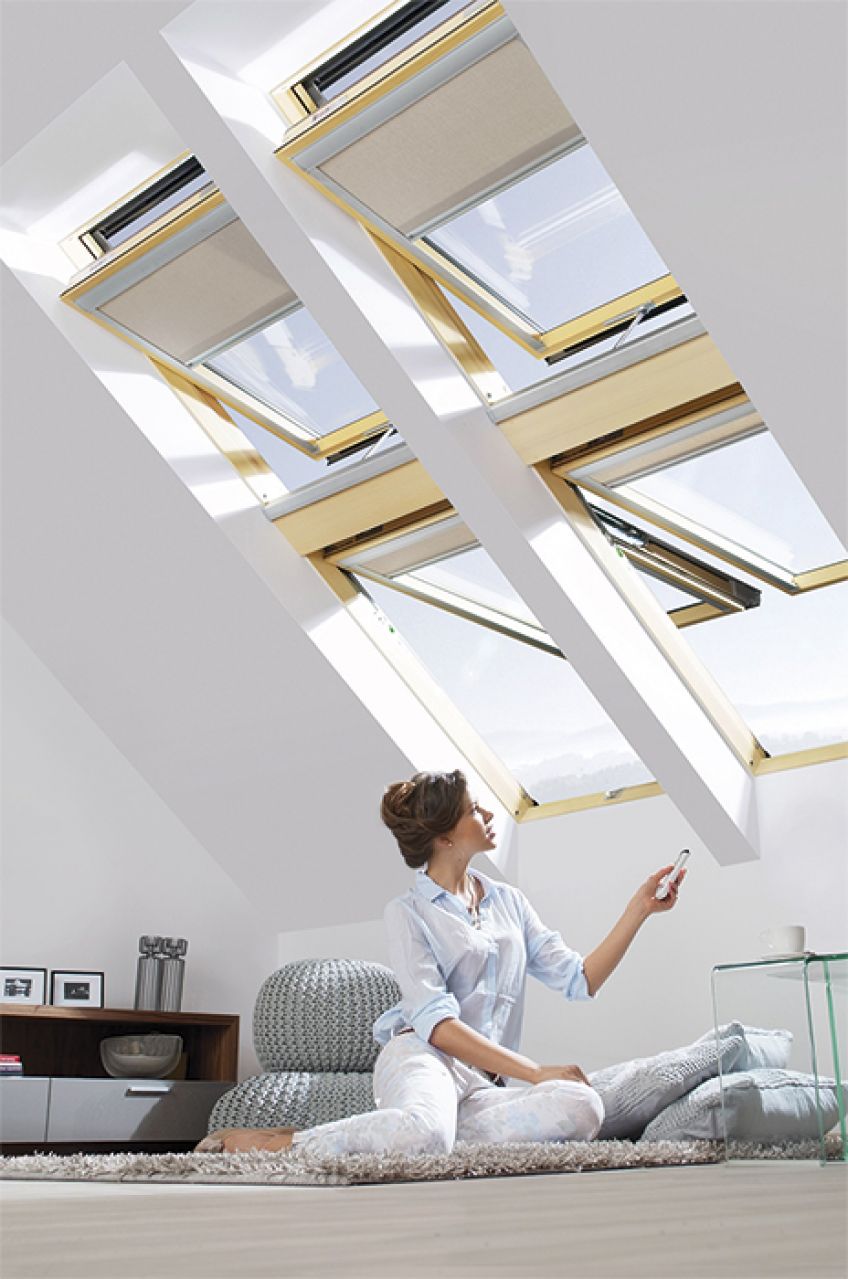 Electric Roof Windows - Z-WAVE Centre Pivot Windows - FAKRO